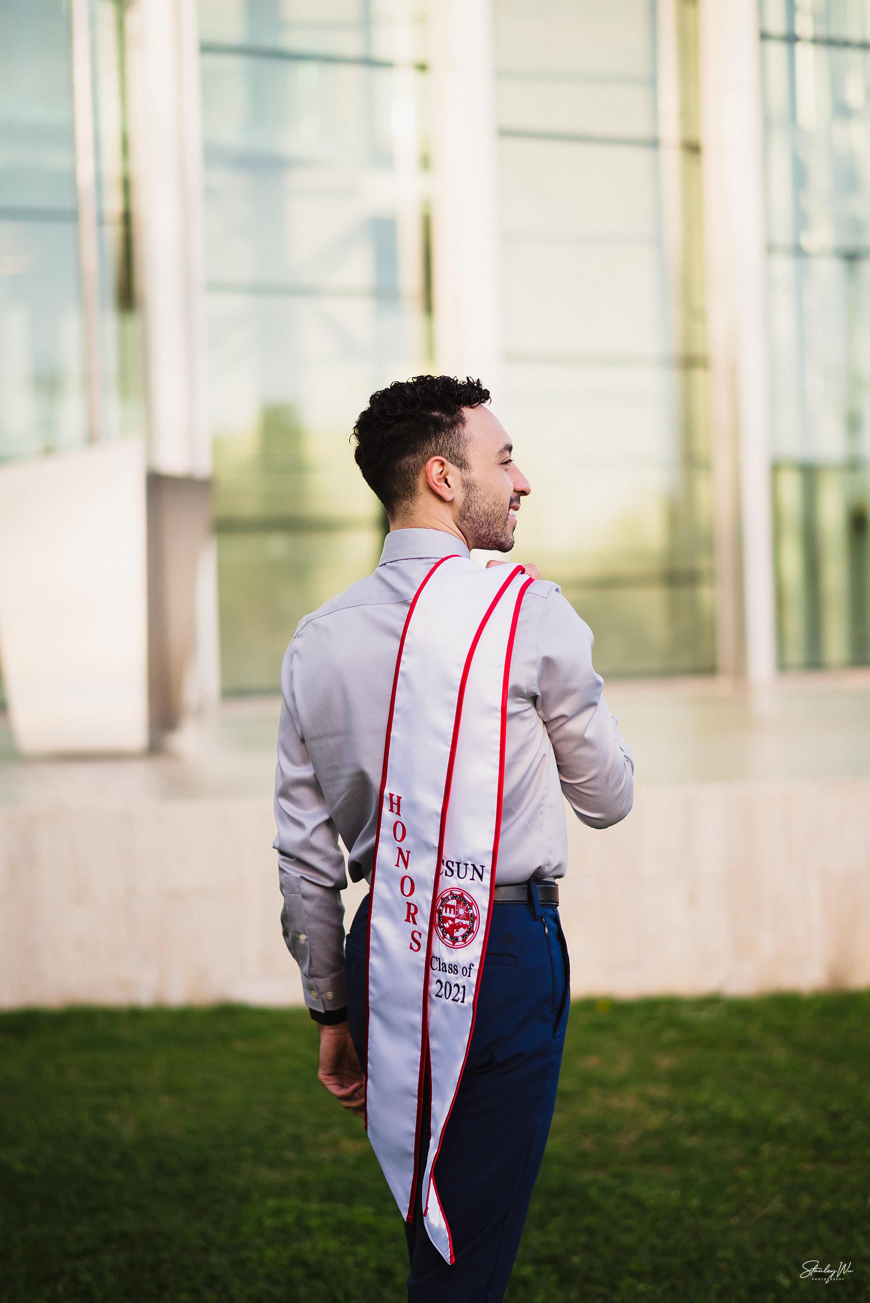 Augusto – Amazing Graduation Portraits at CSU Northridge / CSUN ...