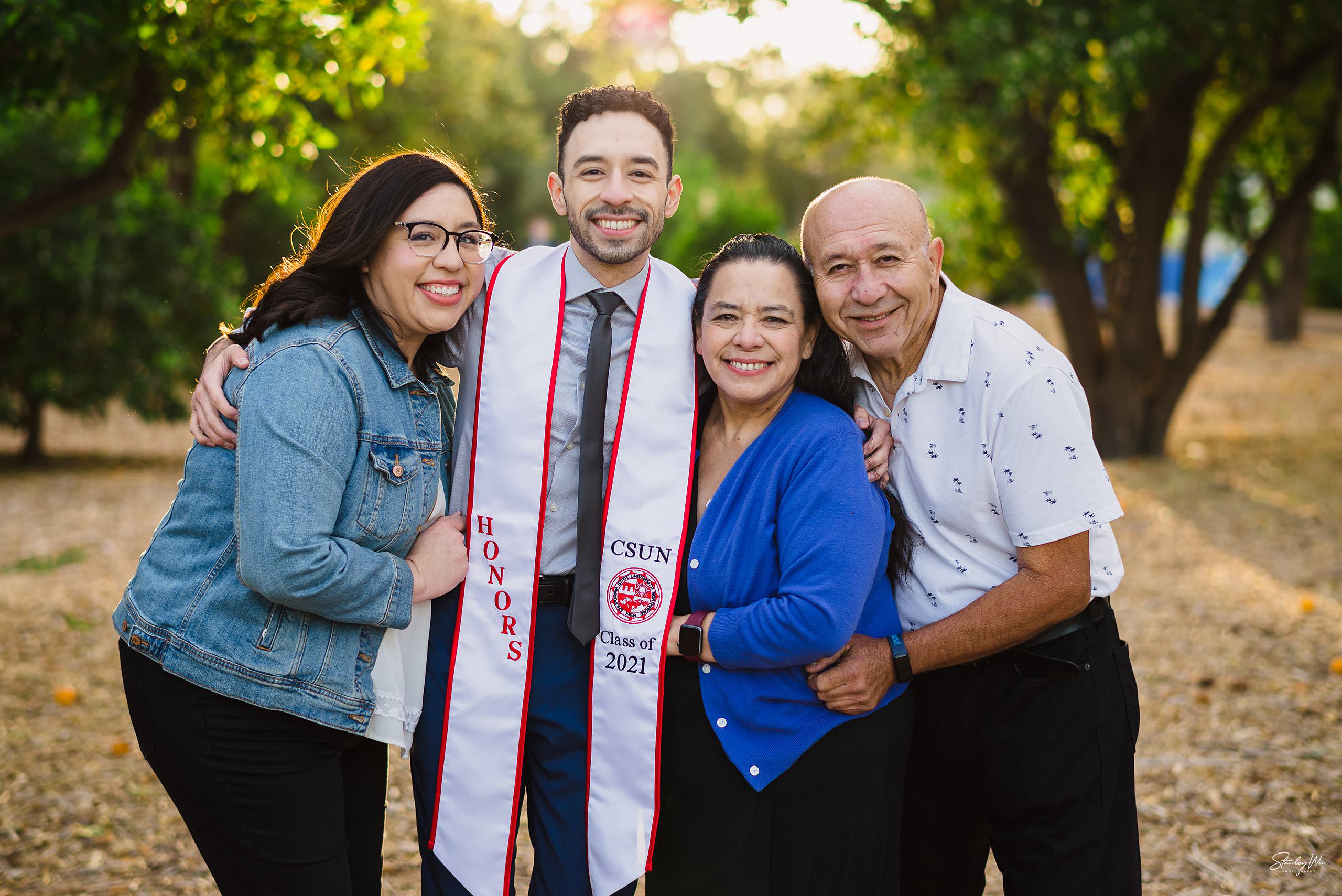 Augusto – Amazing Graduation Portraits at CSU Northridge / CSUN ...