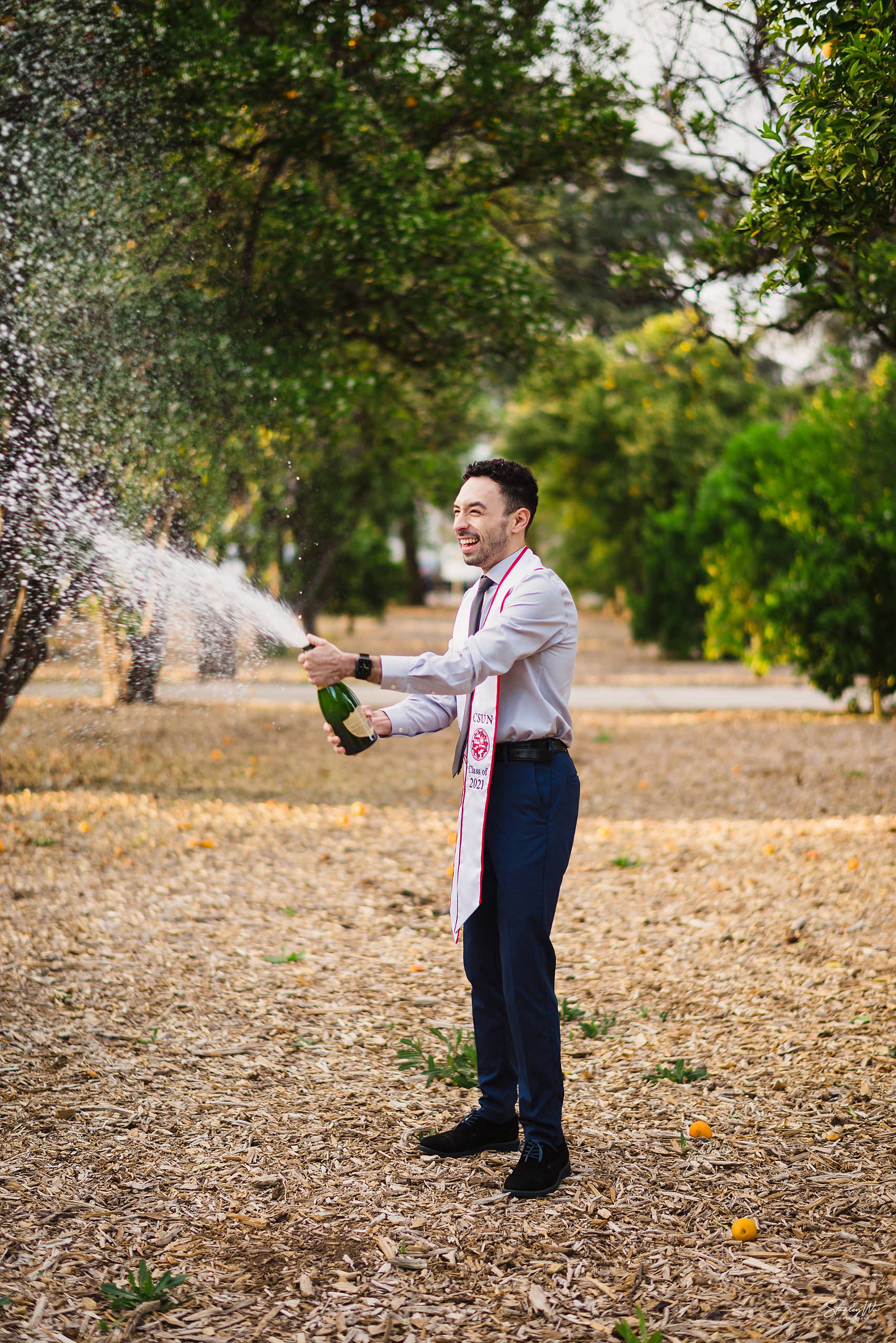 Augusto – Amazing Graduation Portraits at CSU Northridge / CSUN ...