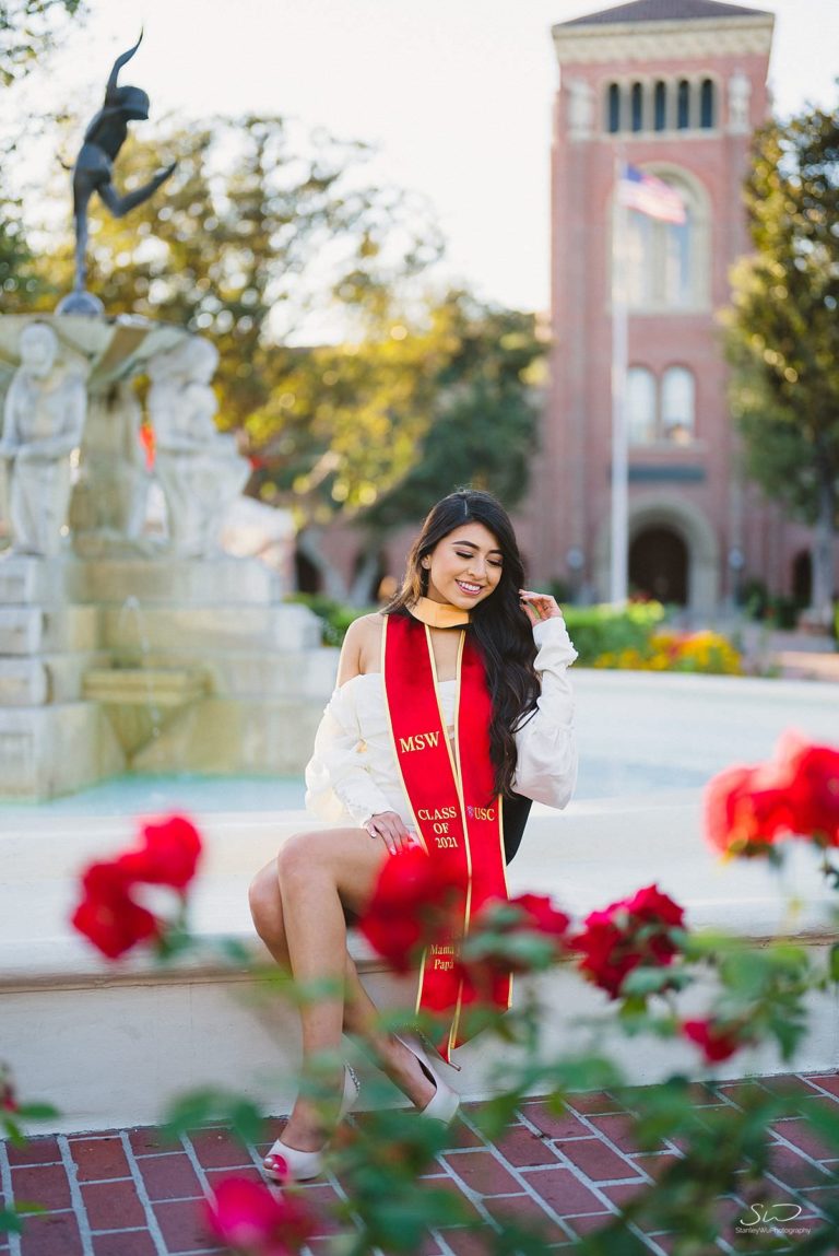 Annie - USC Graduation Portraits - Stanley Wu Photography